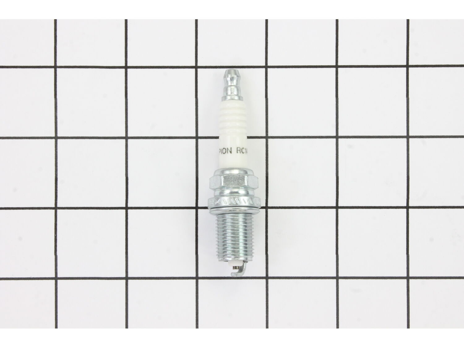 OEM Generac 0D4529 Spark Plug Gap: 0.040 - Fix.com